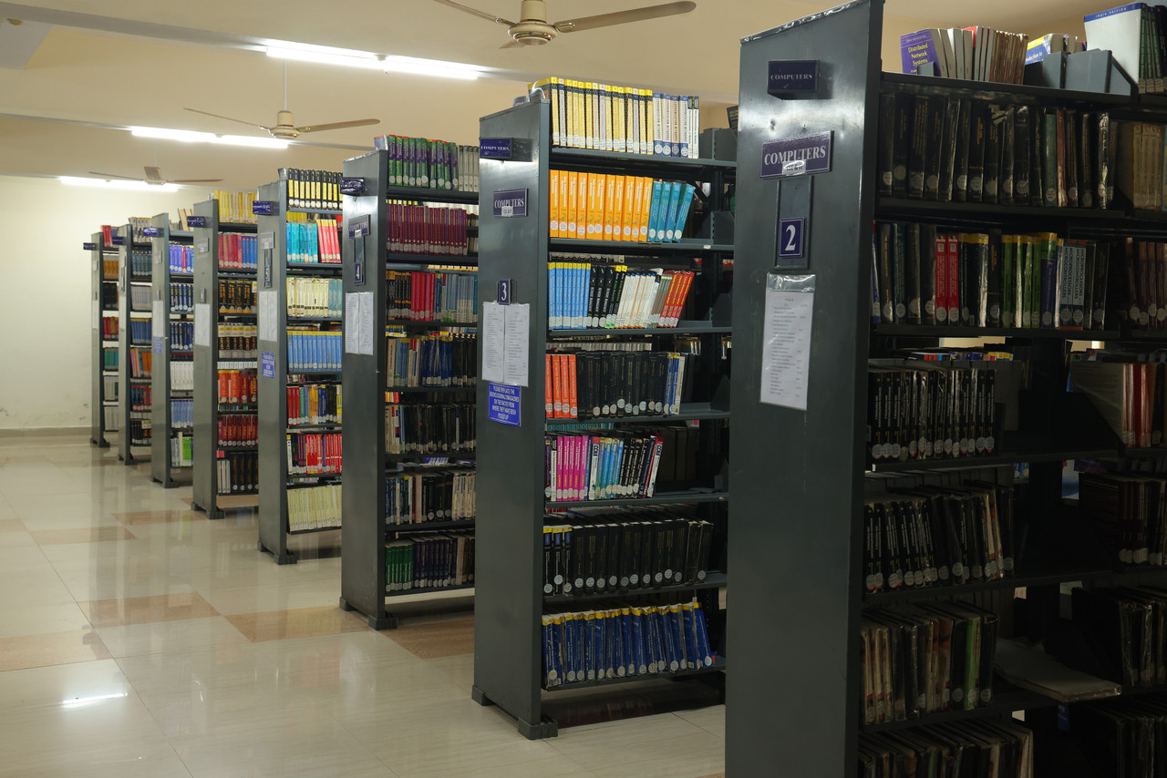Library - Best Engineering College in Hyderabad | G.Narayanamma ...